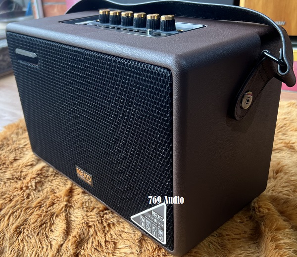 Loa xách tay Neko NK02 kèm 2 tay mic không dây 769 Audio